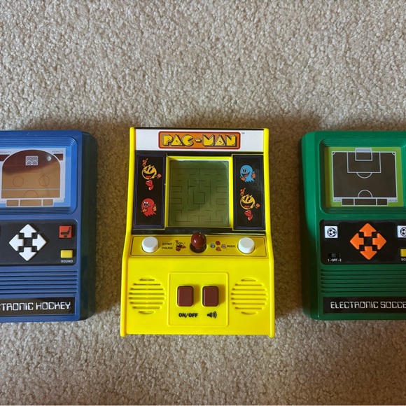 Video Games & Consoles | Yellow Handheld Console Retro Gaming Device ...